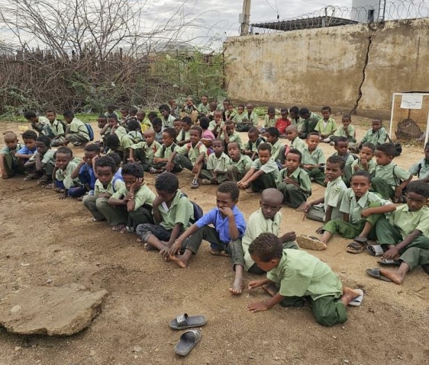Rebuild A Collapsed Elementary School in A Refugee Camp of Sudan | LaunchGood | LaunchGood